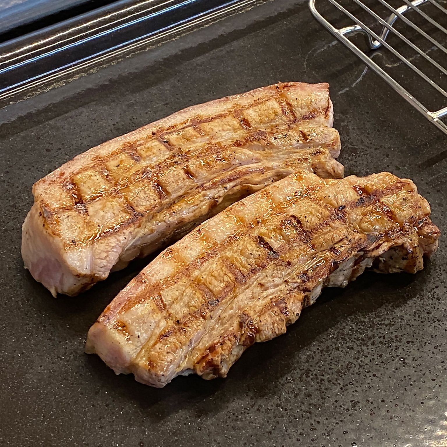 韓国済州島の名物サムギョプサル（黒豚焼肉）！地元民も推す絶品おすすめ5店舗 | Funliday