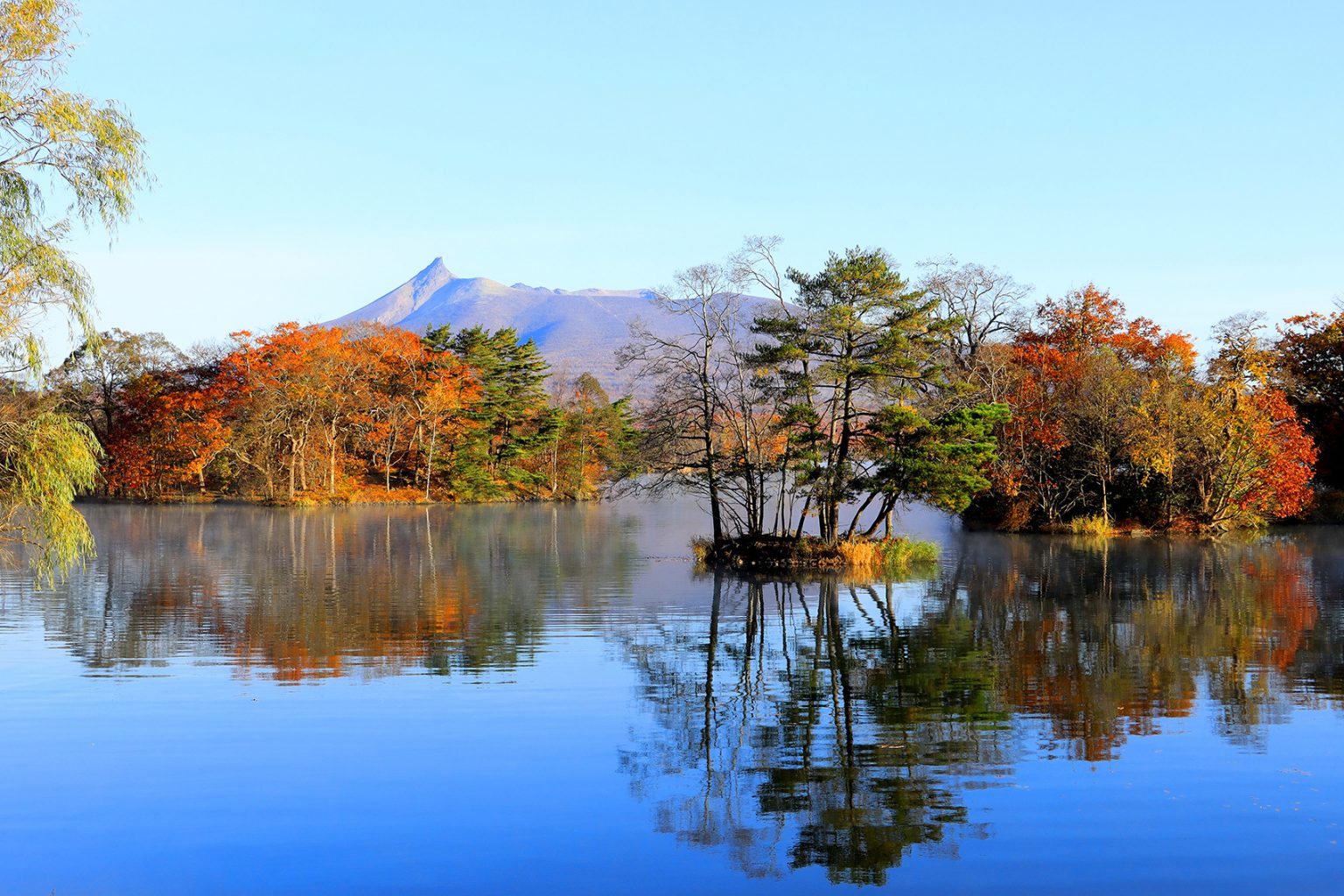 北海道 大沼國定公園 四季玩法：賞櫻、賞楓、冰釣與交通全攻略 | Funliday