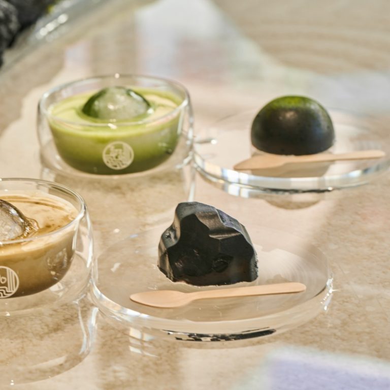 2025東京新宿景點＆逛街路線懶人包｜經典地標＋百貨商圈，這樣排一日行程最剛好！ | Funliday